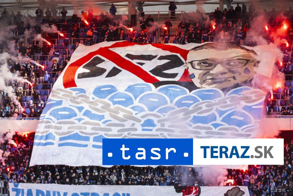FANÚŠIKOVIA SLOVANA NADÁVALI NA SFZ: Klub dostal pokutu