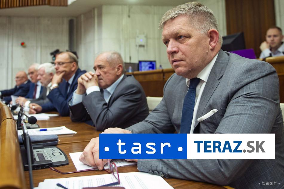 Prieskum: Voľby by v júni vyhral Smer-SD so ziskom 18,9 percenta