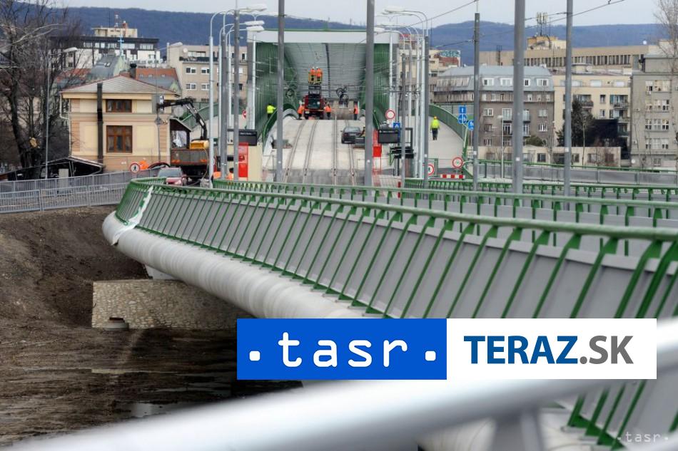 Obmedzenia na Jantárovej ceste v Bratislave potrvajú do konca januára