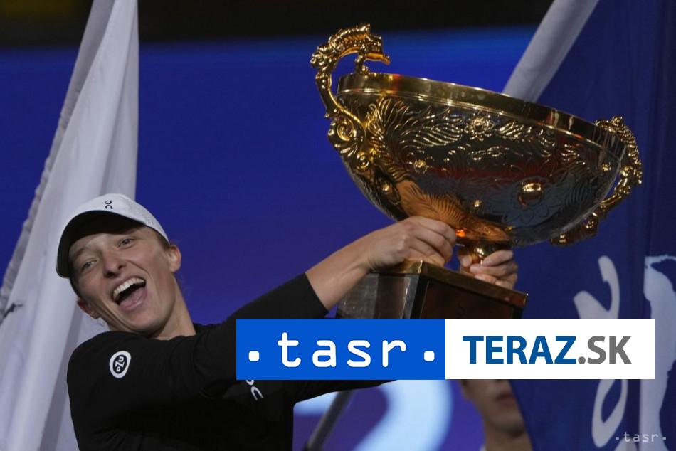 Sobolenková naďalej vedie rebríček WTA, Schmiedlovej patrí 59. priečka