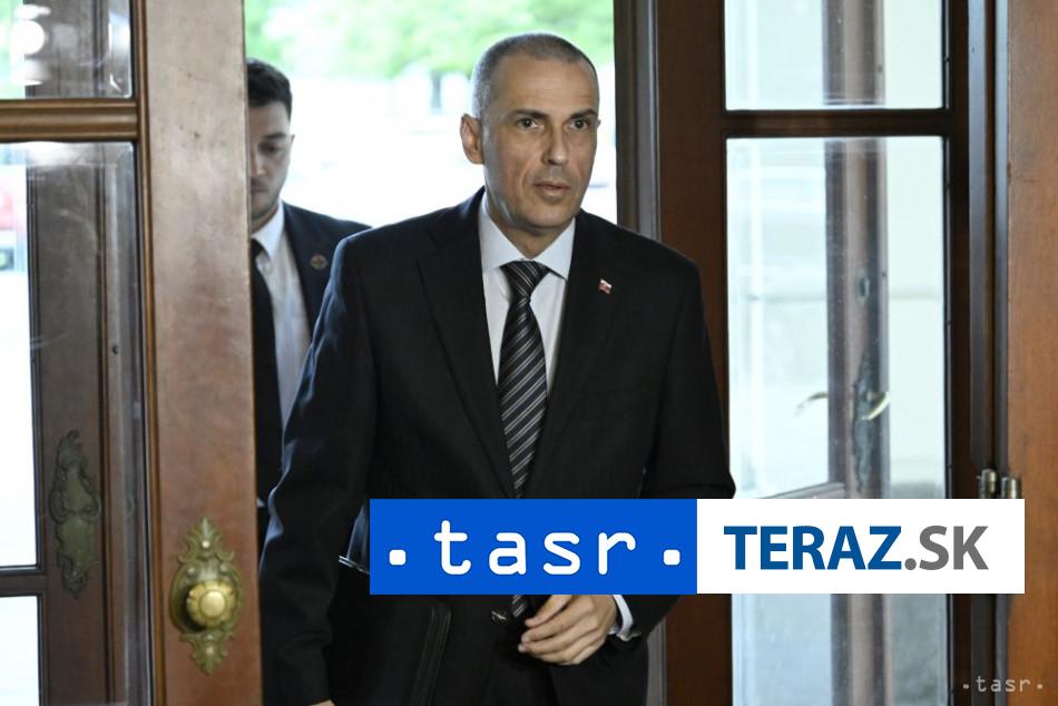 Žilinka na budúci týždeň oznámi závery prešetrenia tendra na záchranky