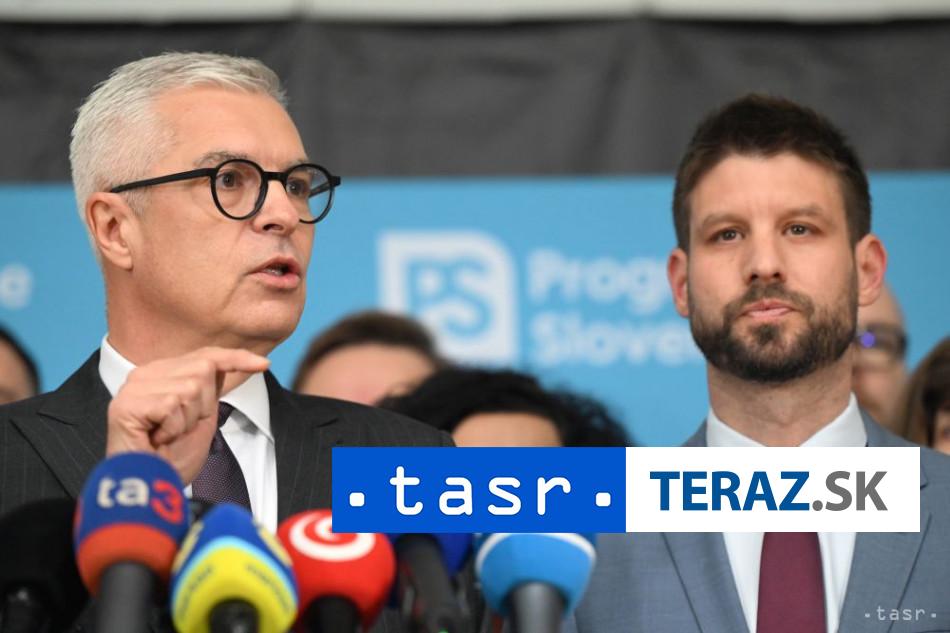 Hnutie PS kritizuje, že sa premiér vyhol stretnutiu so šéfom NATO