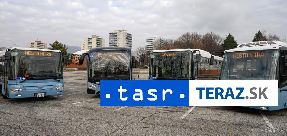 Nové autobusové cestovné poriadky v Trnavskom kraji nadväzujú na vlaky