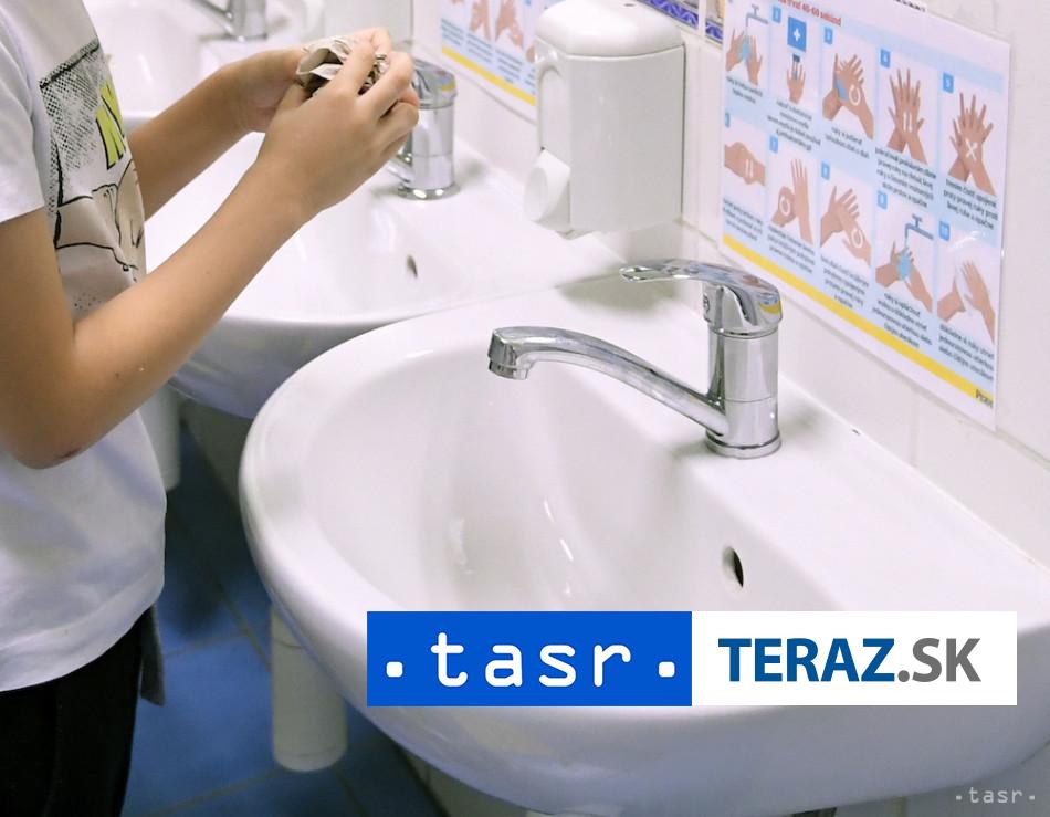Hygienici: Správny postup pri umývaní rúk treba naučiť už malé deti