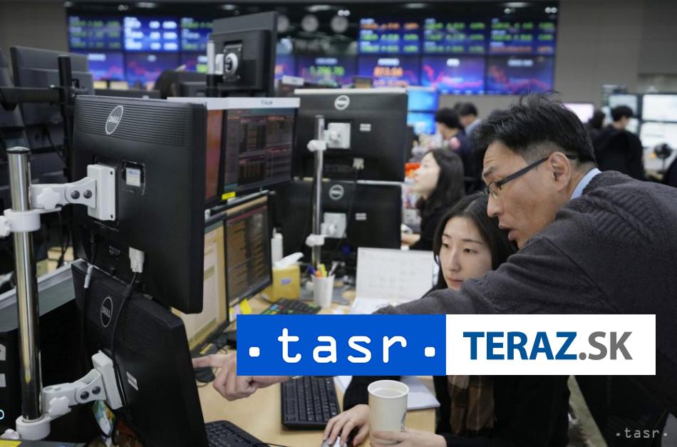 Čína neoznámila nové stimuly a sklamala trhy