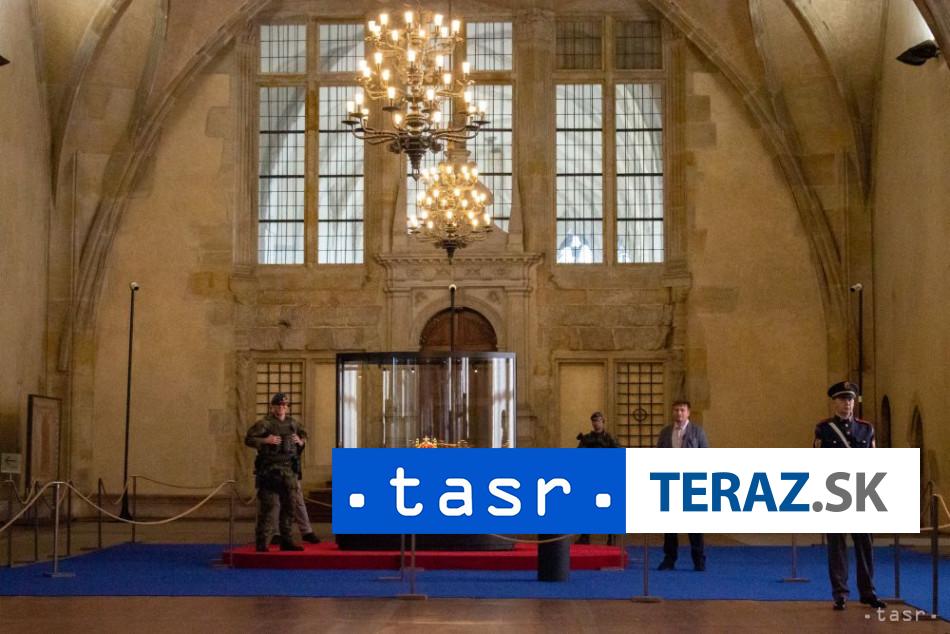 Na Pražskom hrade vystavili korunovačné klenoty