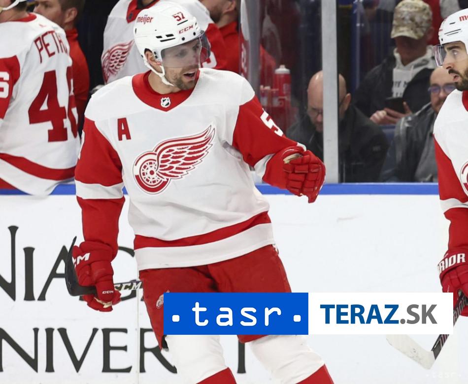 Perron dostal trest na 6 zápasov za krosček na Zuba