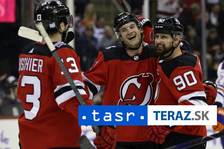Tatar strelil štvrtý gól a Devils natiahli víťaznú sériu na 13 zápasov