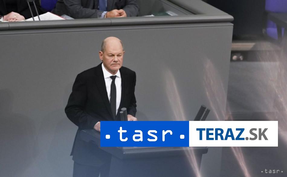 Scholz kritizoval Merzov návrh na sprísnenie migrácie