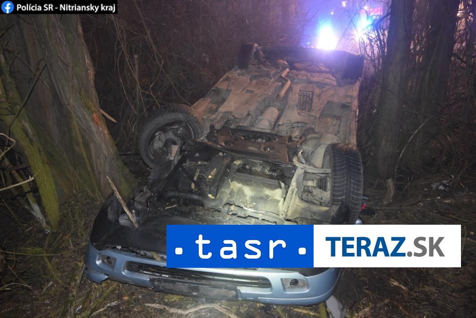 TRAGÉDIA NA CESTE: Pri Gbelciach zomreli dvaja ľudia