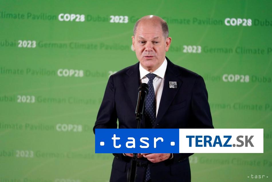 Scholz vyzval na postupné ukončenie používania fosílnych palív