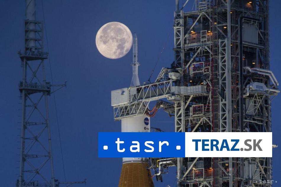 NASA odkladá pristátie astronautov na Mesiaci minimálne do roku 2026
