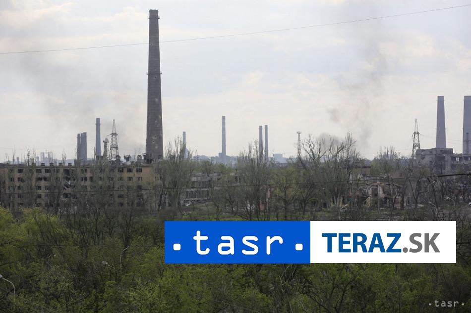 Ukrajinské sily obvinili Rusko z porušovania prímeria v Azovstali