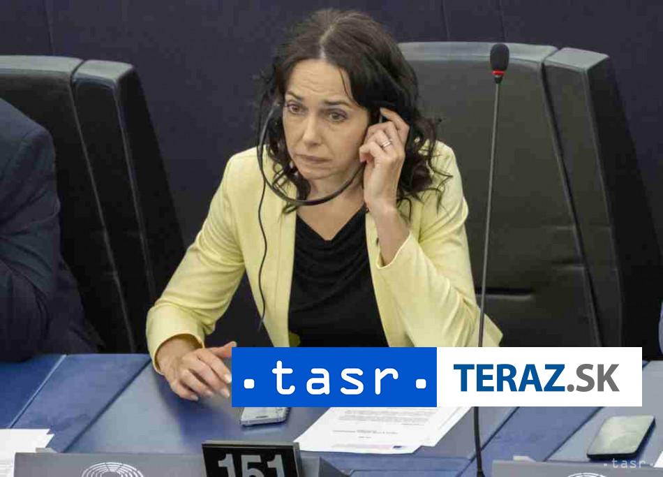 Europoslanci SR sa nezhodujú v otázke ďalšieho vývoja vzťahov s USA