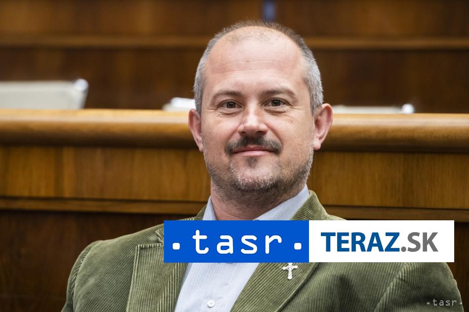 ĽSNS povedie do eurovolieb jej predseda Marian Kotleba